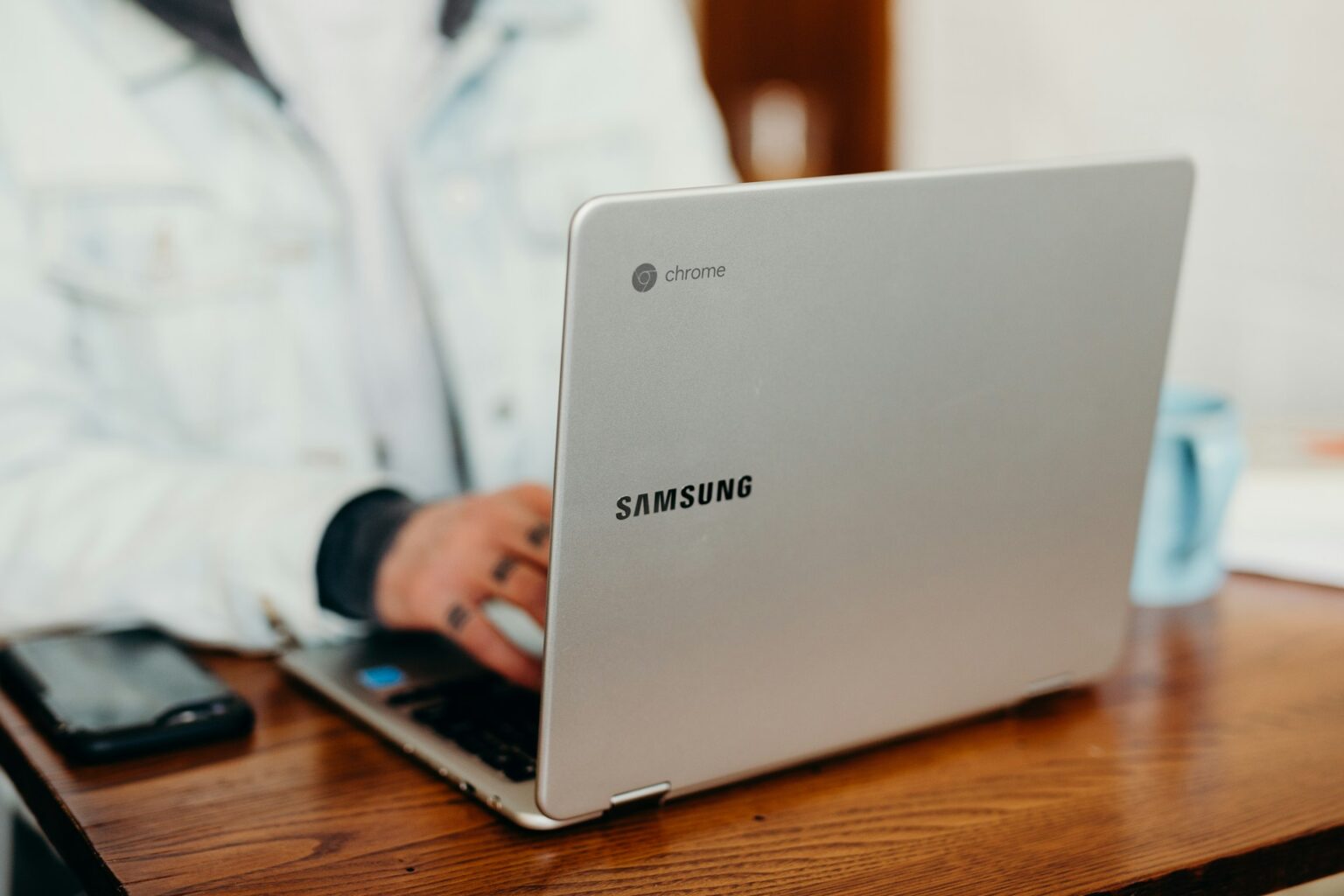 How Much Is a Laptop? A Full Guide to Laptop Prices and The Best Deals ...